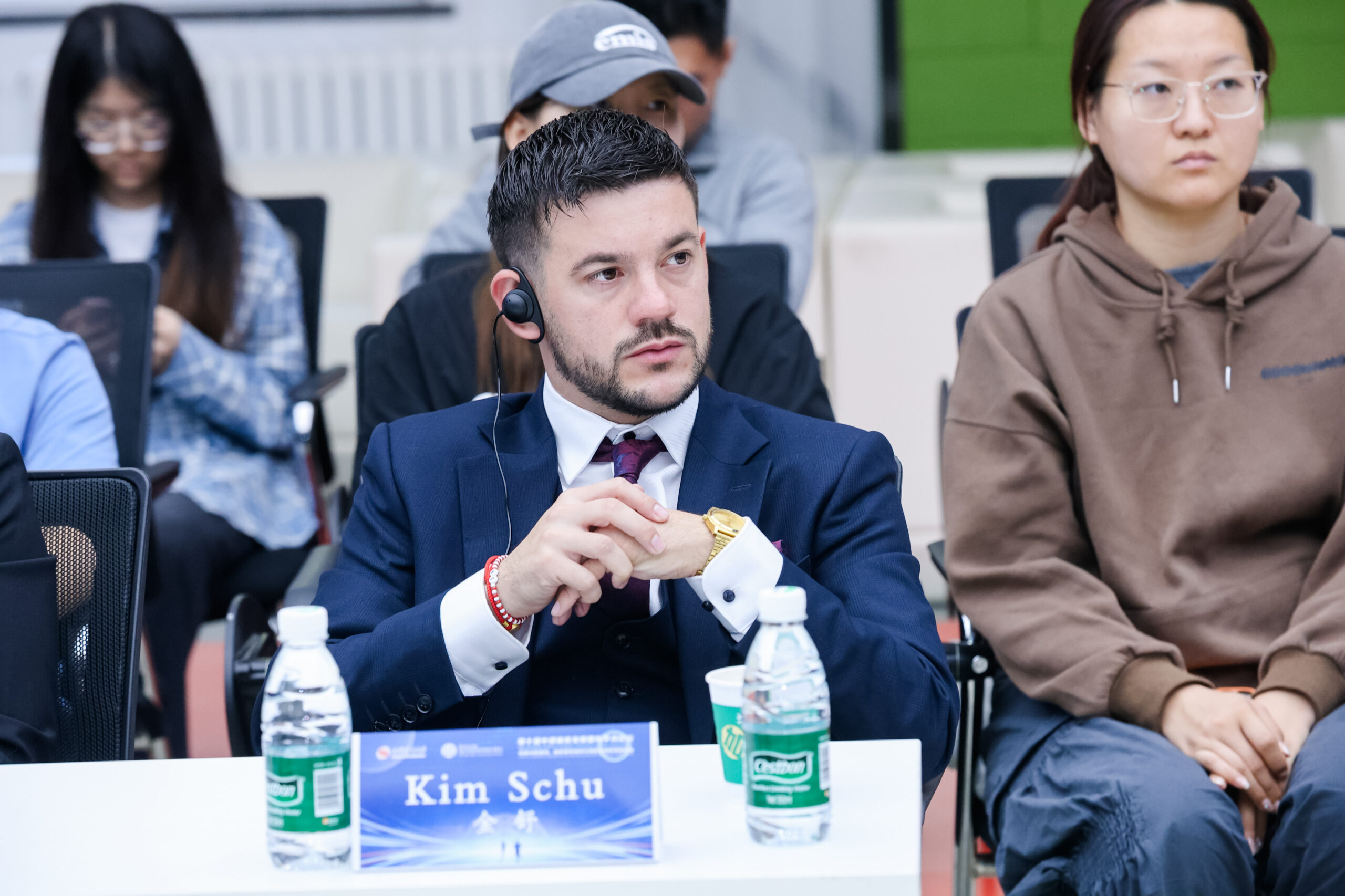 Kim Schu auf vierwöchiger Forschungsreise in China | SPORTÖKONOMIE ...